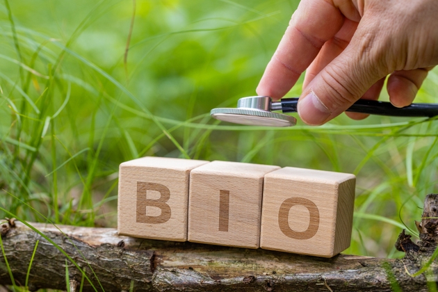 Nuvalent Stock: 'Hold' On GlaxoSmithKline Acquisition For Selective ...