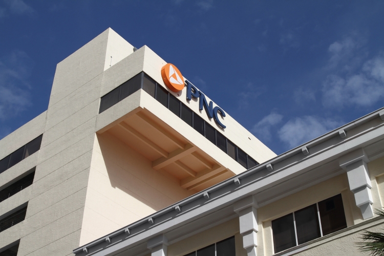 PNC issues soft 2024 guidance after Q4 earnings, revenue beat (NYSE:PNC) | Seeking Alpha