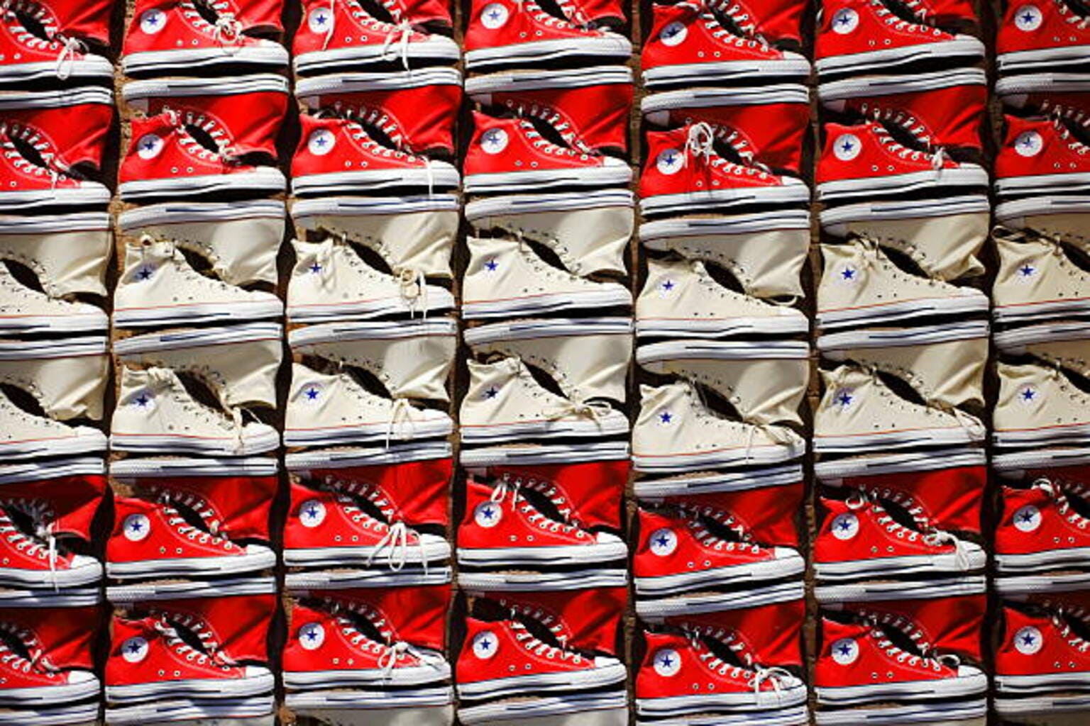 Nike replaces Converse CEO with head of men's division -- Bloomberg ...