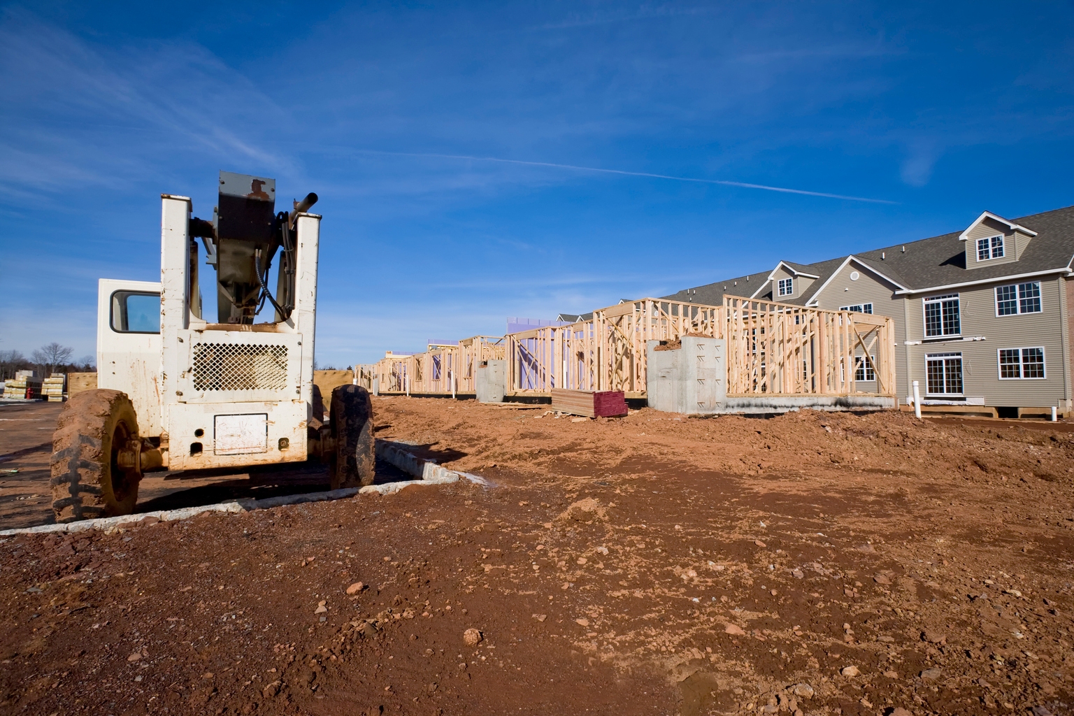 D.R. Horton: Falling Rates To Catalyze A Rally (NYSE:DHI) | Seeking Alpha