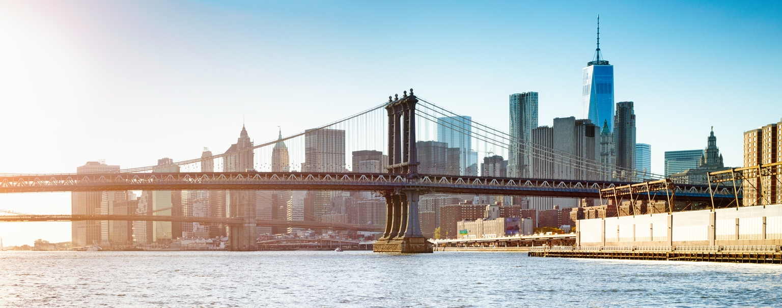 Manhattan Bridge: Juicy 9% Dividend Yield But A Risky REIT Play ...