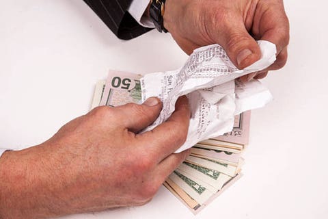 Apple prepares to release bill-splitting feature in Apple Cash update ...