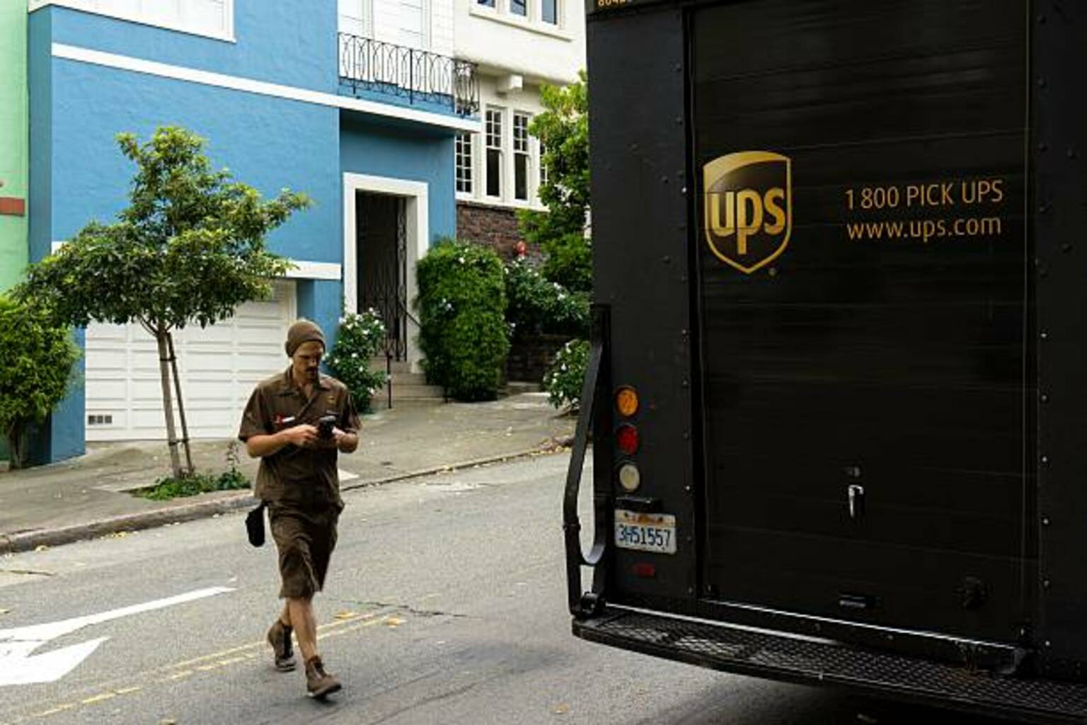 UPS offers buyout to union drivers, drawing ire from Teamsters (UPS:NYSE) | Seeking Alpha