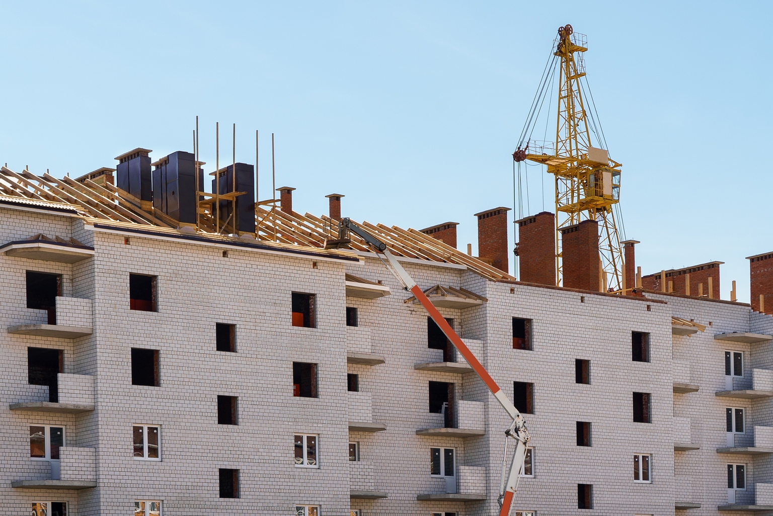 How The Ailing Multi-Family Sector Impacts The U.S. Economy | Seeking Alpha