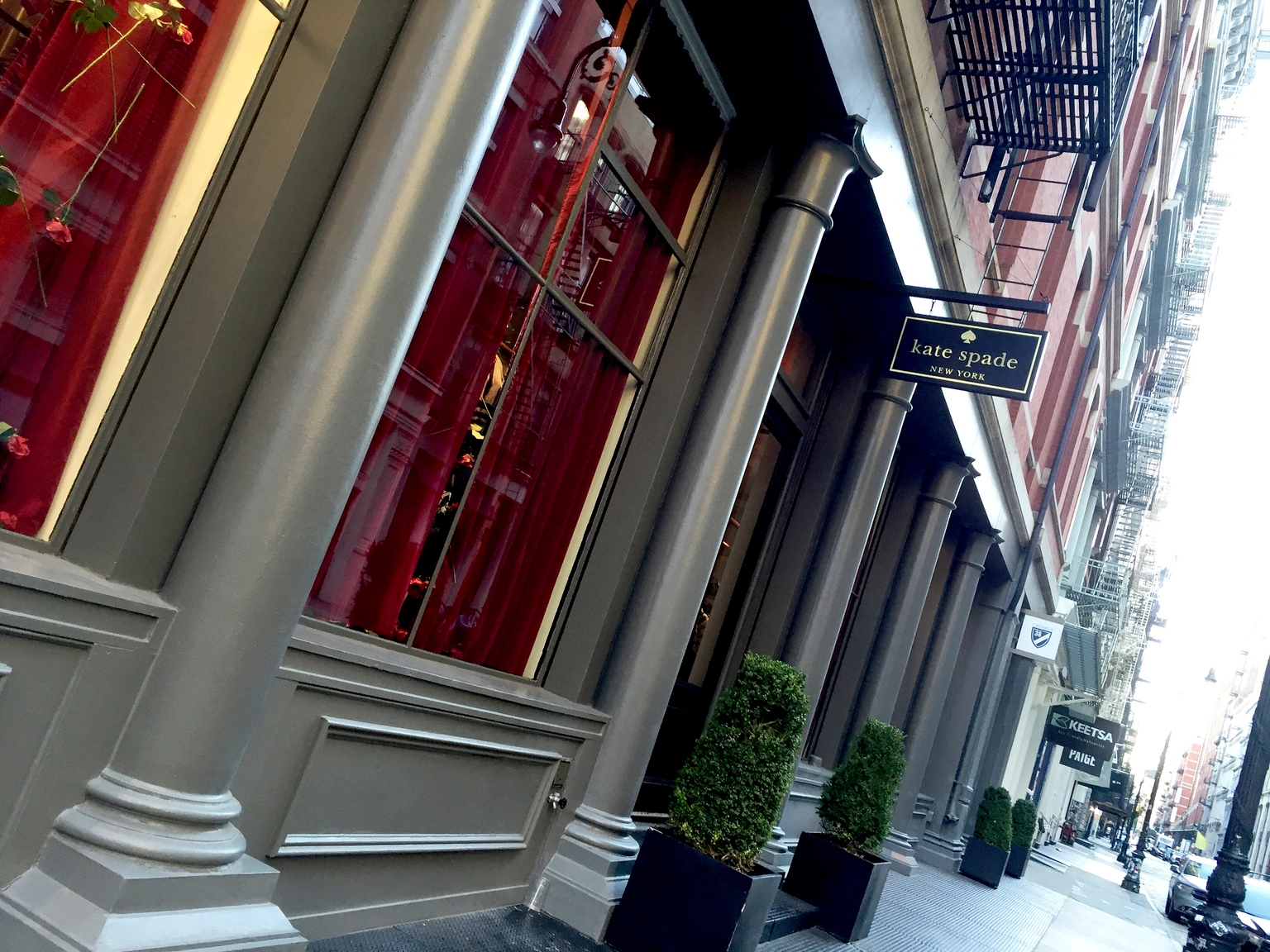 Tapestry: A Balanced Risk-To-Reward As Capri Acquisition Is Under FTC ...