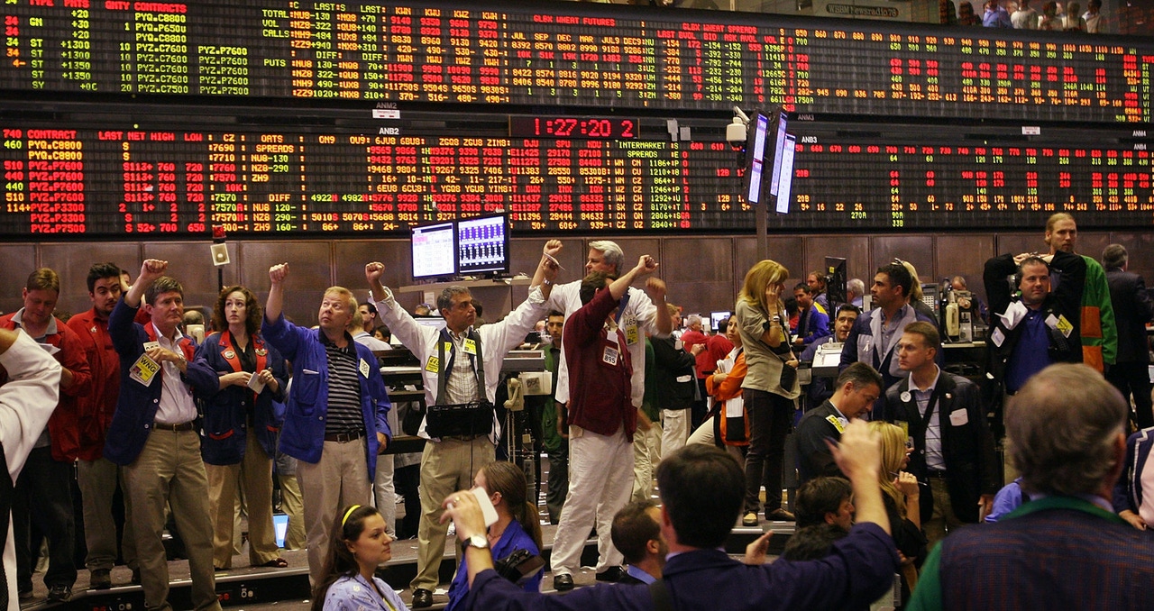 SCHX Vs. VOO: What’s Different And Should You Care? (NYSEARCA:SCHX ...