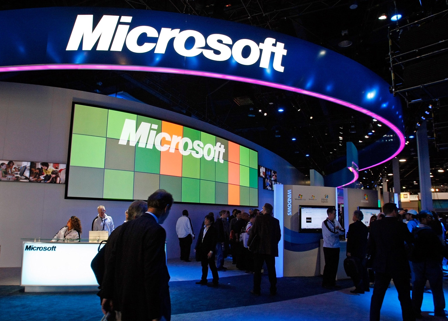 Why Has Microsoft Stock Been Falling; Will It Rebound? (NASDAQ:MSFT ...