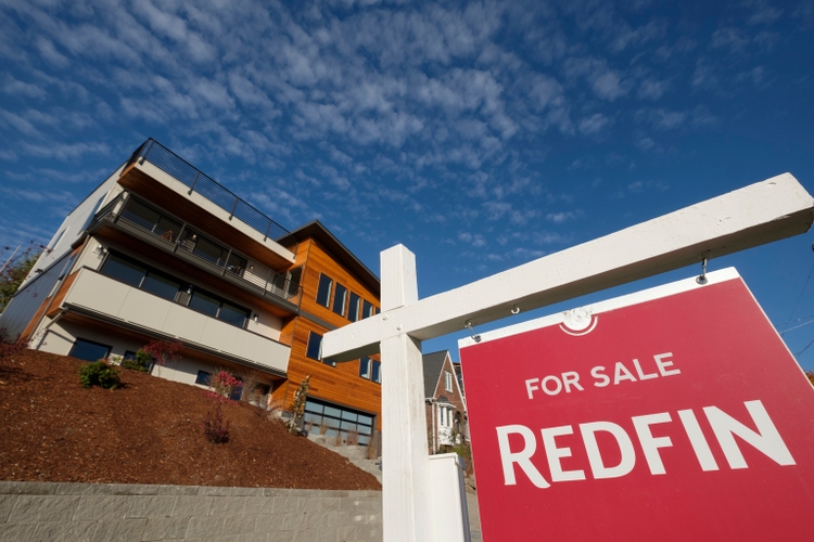 Redfin cut to Underperform at D.A. Davidson on lagging listings share ...