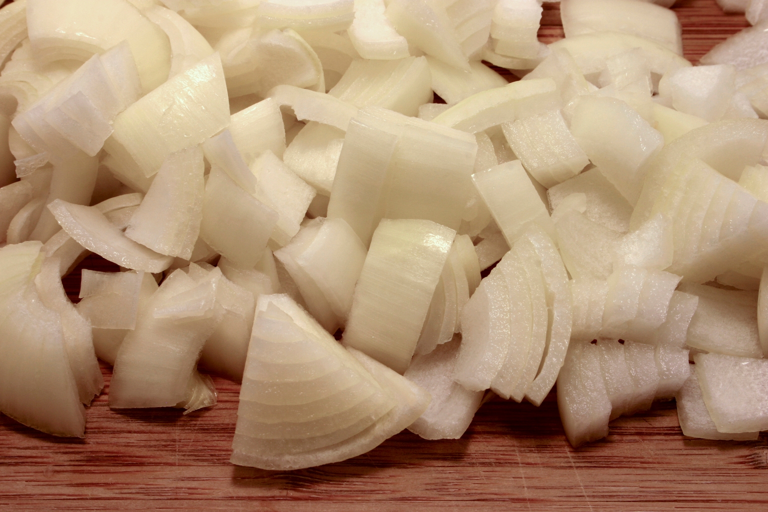 Sysco warns customers of contaminated onions; first lawsuit filed ...