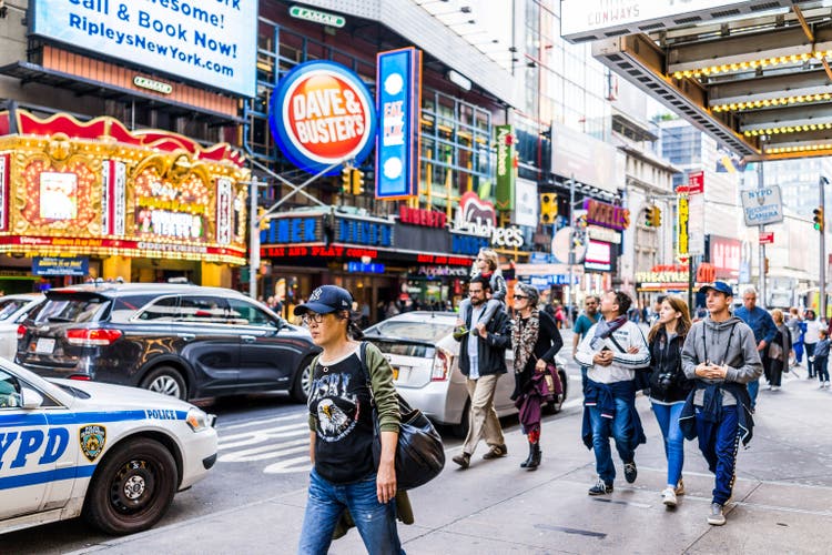Dave And Busters Stock A Turnaround Story With 50 Upside Nasdaq Play