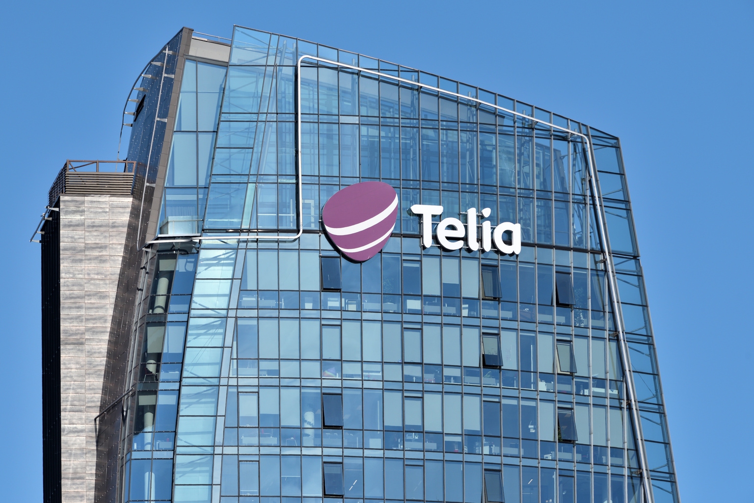 Telia Stock: It's Basically A 7-8% Yielding Telco Bond With Upside ...