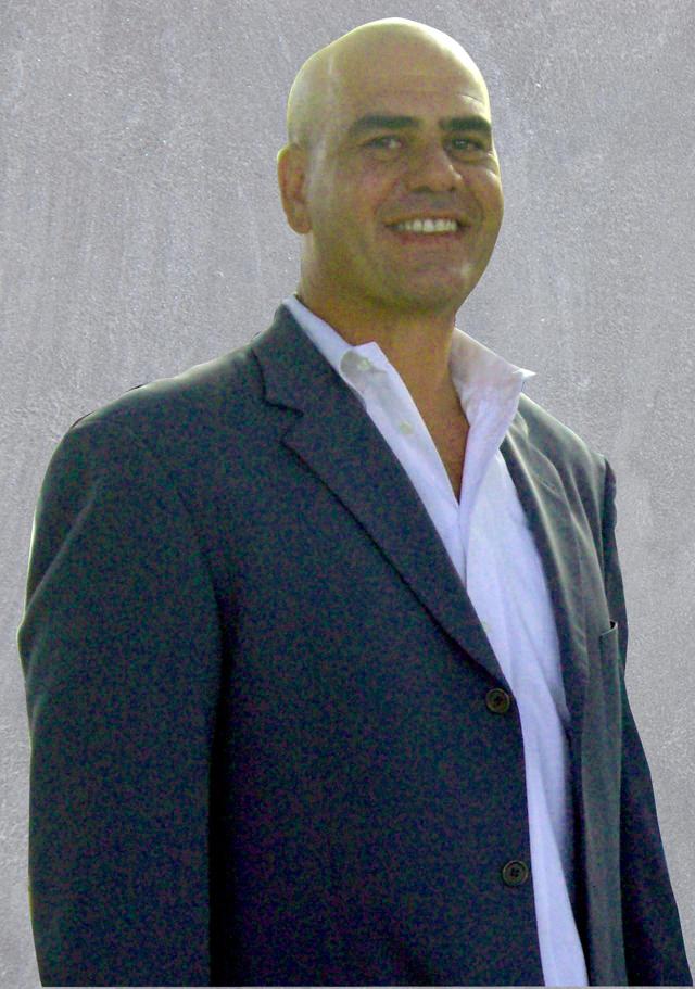 Radio Host Annette Raynor Talks Today Live With Tom Renna Of Equities ...