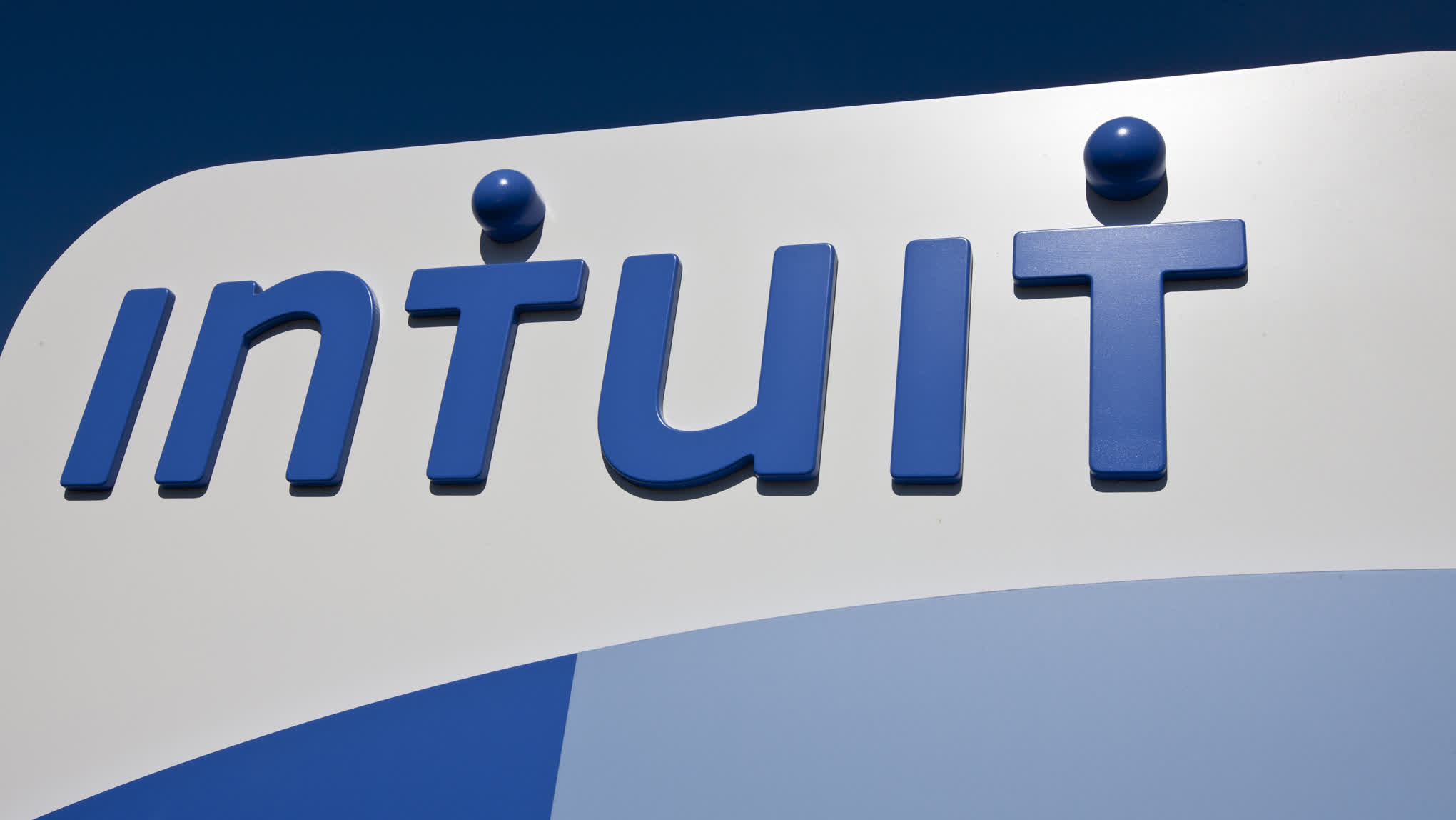 Intuit's Ecosystem: A Compounding Machine (NASDAQ:INTU) | Seeking Alpha