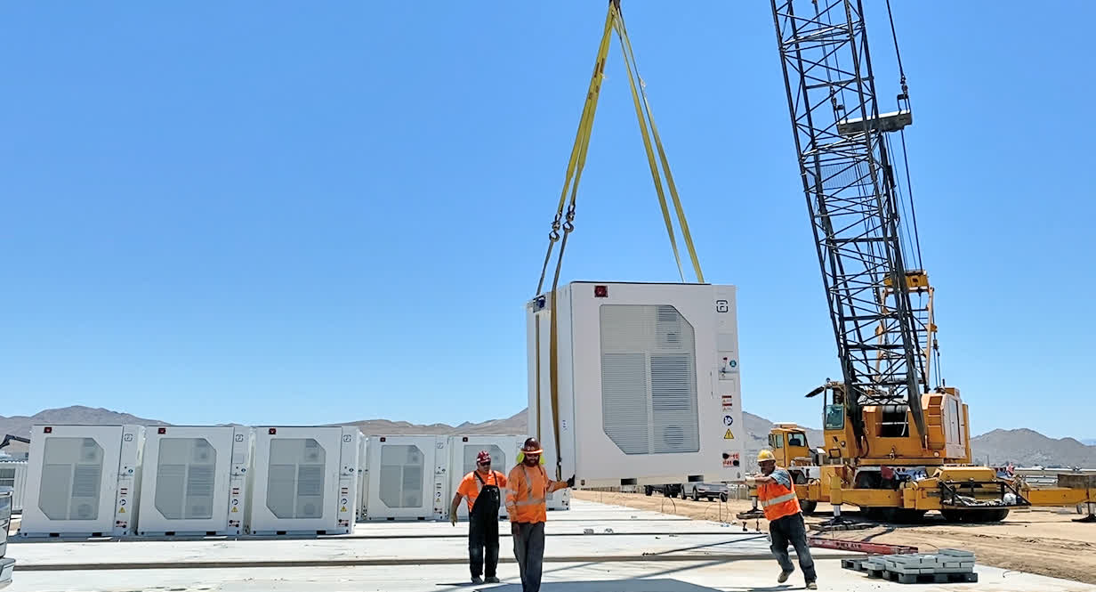 Why did Fluence surge today? Energy-storage firm's revenue hits record ...