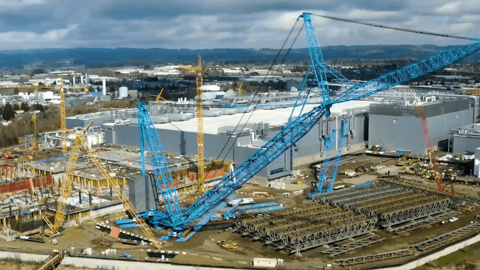 Intel's Semiconductor Dominance: Challenges, Catalysts, And ...