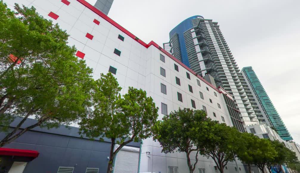 Equinix: A Data-Center REIT Expected To Keep Powering An AI-Driven ...