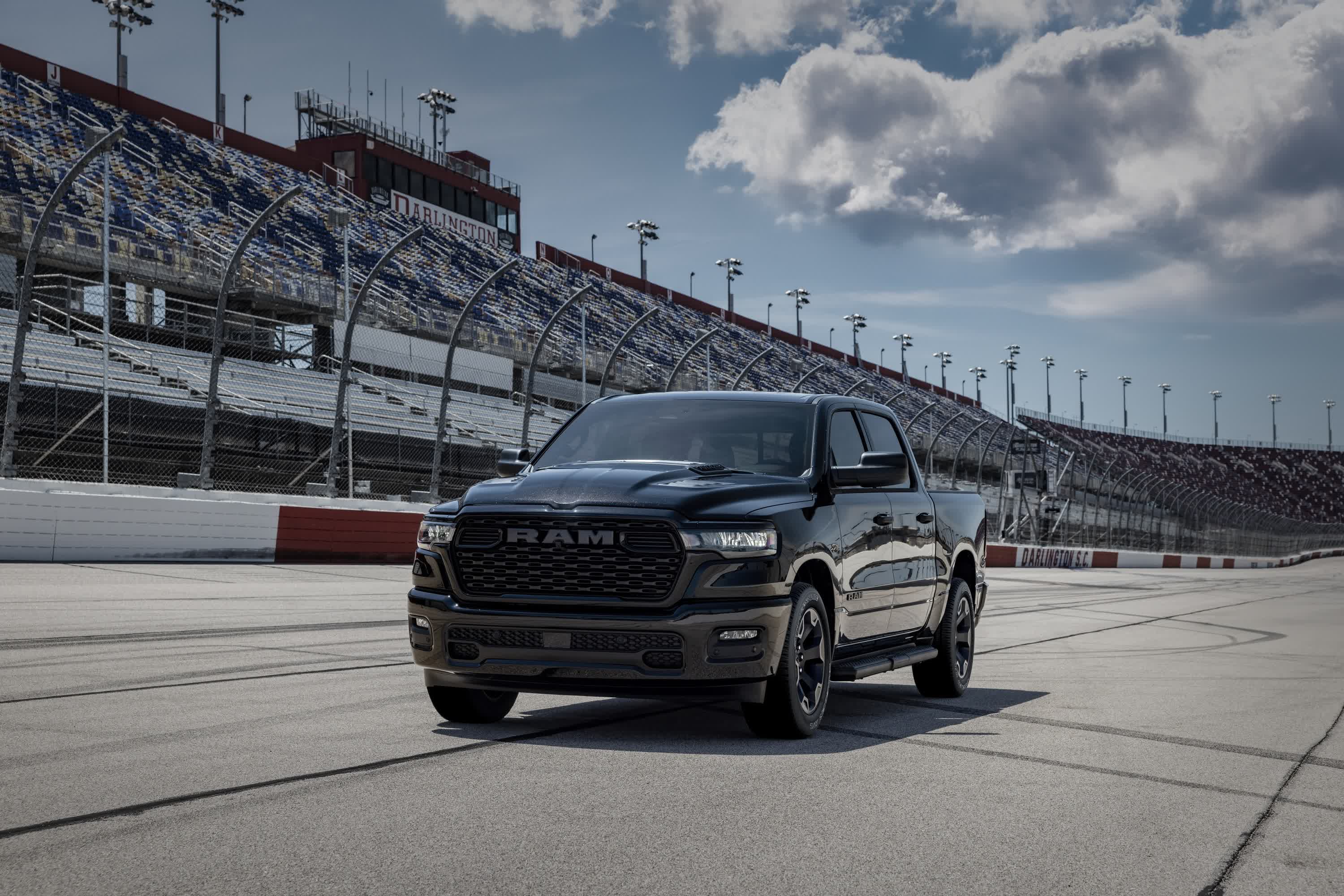 Stellantis Resurrects Hemi V8 Engine To Forestall Loss Of Ram Pickup ...